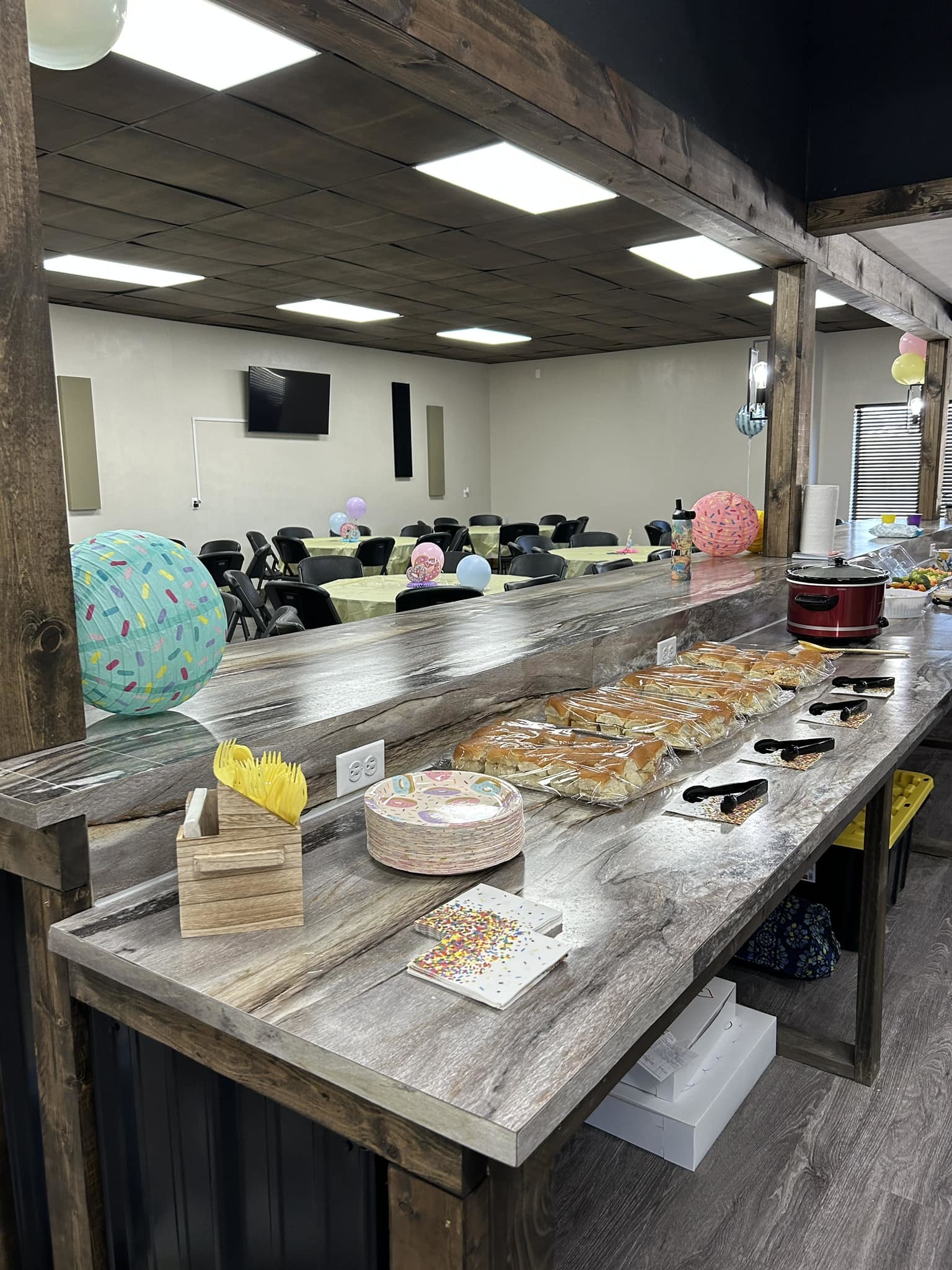 Pike 22 Party Venue | Event Facility for parties, showers, meetings ...